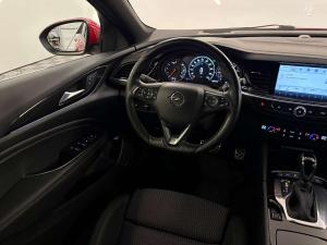 Sarkans Opel Insignia 2018 Marijampole, ar dzinēja tilpumu 1.96 L un nobraukumu 155 tūkst. km par 12999 €, foto 12 vietnē AUTOMOTO.COM.LV