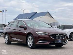 Red Opel Insignia 2019 in Marijampole, with an engine capacity of 2.00 L and mileage of 298 thousand km for 10450 €, photo  on AUTOMOTO.COM.LV