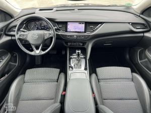Red Opel Insignia 2019 in Marijampole, with an engine capacity of 2.00 L and mileage of 298 thousand km for 10450 €, photo 24 on AUTOMOTO.COM.LV