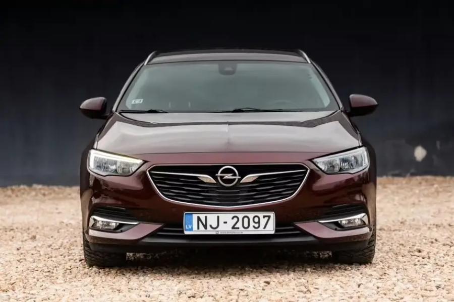 Sarkans Opel Insignia 2019 Jelgava, ar dzinēja tilpumu 2.00 L un nobraukumu 154 tūkst. km par 15400 €, foto 3 vietnē AUTOMOTO.COM.LV