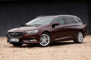 Sarkans Opel Insignia 2019 Jelgava, ar dzinēja tilpumu 2.00 L un nobraukumu 154 tūkst. km par 15400 €, foto 4 vietnē AUTOMOTO.COM.LV