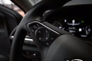 Sarkans Opel Insignia 2019 Jelgava, ar dzinēja tilpumu 2.00 L un nobraukumu 154 tūkst. km par 15400 €, foto 13 vietnē AUTOMOTO.COM.LV