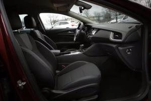 Sarkans Opel Insignia 2019 Jelgava, ar dzinēja tilpumu 2.00 L un nobraukumu 154 tūkst. km par 15400 €, foto 17 vietnē AUTOMOTO.COM.LV