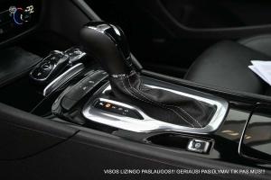 Red Opel Insignia 2019 in Kretinga, with an engine capacity of 1.60 L and mileage of 147 thousand km for 10999 €, photo 26 on AUTOMOTO.COM.LV