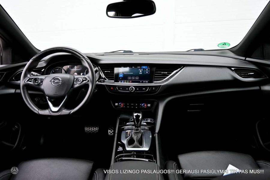 Red Opel Insignia 2019 in Kretinga, with an engine capacity of 1.60 L and mileage of 147 thousand km for 10999 €, photo 34 on AUTOMOTO.COM.LV