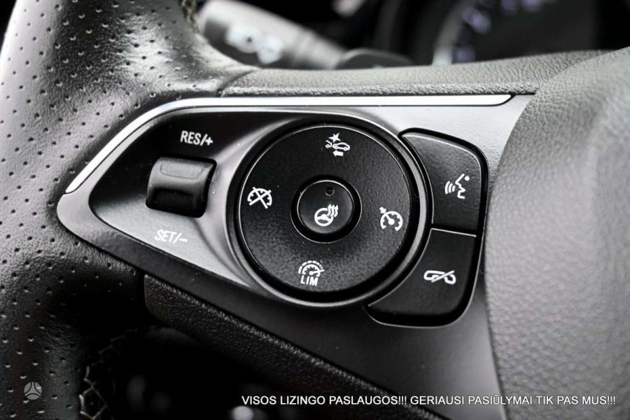 Red Opel Insignia 2019 in Kretinga, with an engine capacity of 1.60 L and mileage of 147 thousand km for 10999 €, photo 38 on AUTOMOTO.COM.LV