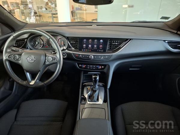 Sarkans Opel Insignia 2022 Rīga, ar dzinēja tilpumu 2.00 L un nobraukumu 48 tūkst. km par 18500 €, foto 7 vietnē AUTOMOTO.COM.LV