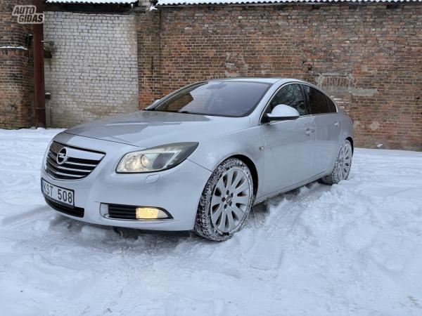 Opel Insignia 2009 in Vilnius, with an engine capacity of 2.00 L and mileage of 2280 thousand km for 2700 €, photo 1 on AUTOMOTO.COM.LV
