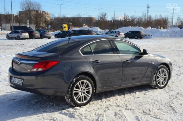Opel Insignia 2009 in Siauliai, with an engine capacity of 2.00 L and mileage of 310 thousand km for 3200 €, photo 1 on AUTOMOTO.COM.LV