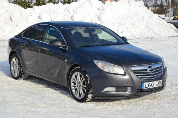Opel Insignia 2009 in Siauliai, with an engine capacity of 2.00 L and mileage of 310 thousand km for 3200 €, photo 3 on AUTOMOTO.COM.LV