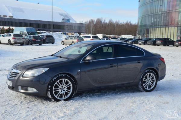 Opel Insignia 2009 in Siauliai, with an engine capacity of 2.00 L and mileage of 310 thousand km for 3200 €, photo 7 on AUTOMOTO.COM.LV
