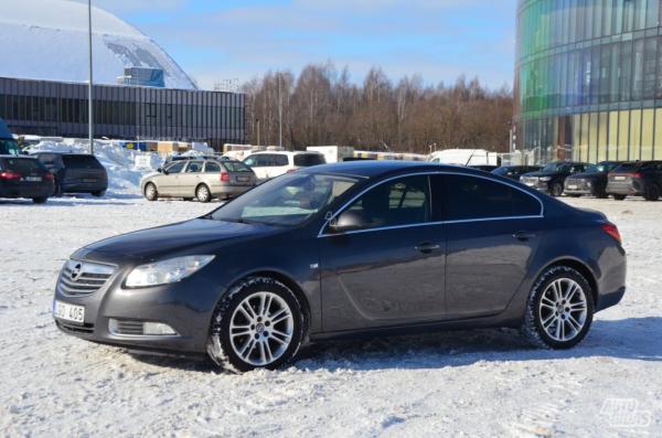 Opel Insignia 2009 in Siauliai, with an engine capacity of 2.00 L and mileage of 310 thousand km for 3200 €, photo 10 on AUTOMOTO.COM.LV