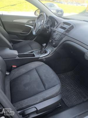 Opel Insignia 2009 in Vilnius, with an engine capacity of 2.00 L and mileage of 300 thousand km for 1290 €, photo 12 on AUTOMOTO.COM.LV