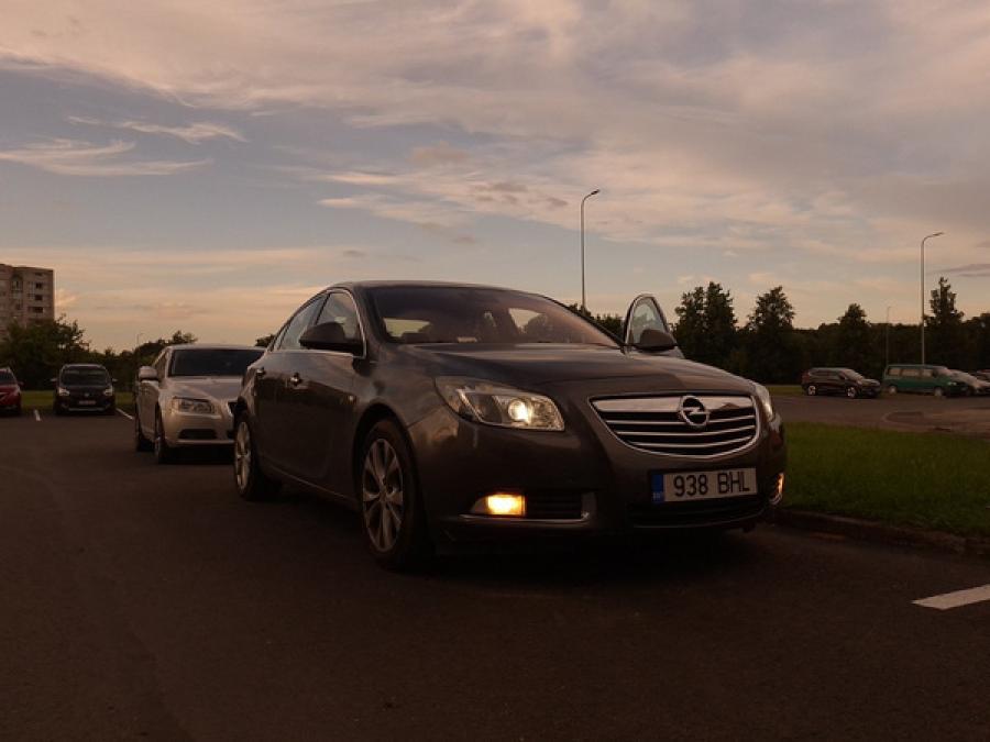 Opel Insignia 2009 Kohtla-Jerve, ar dzinēja tilpumu 0.00 L un nobraukumu 0 tūkst. km par 2800 €, foto 1 vietnē AUTOMOTO.COM.LV