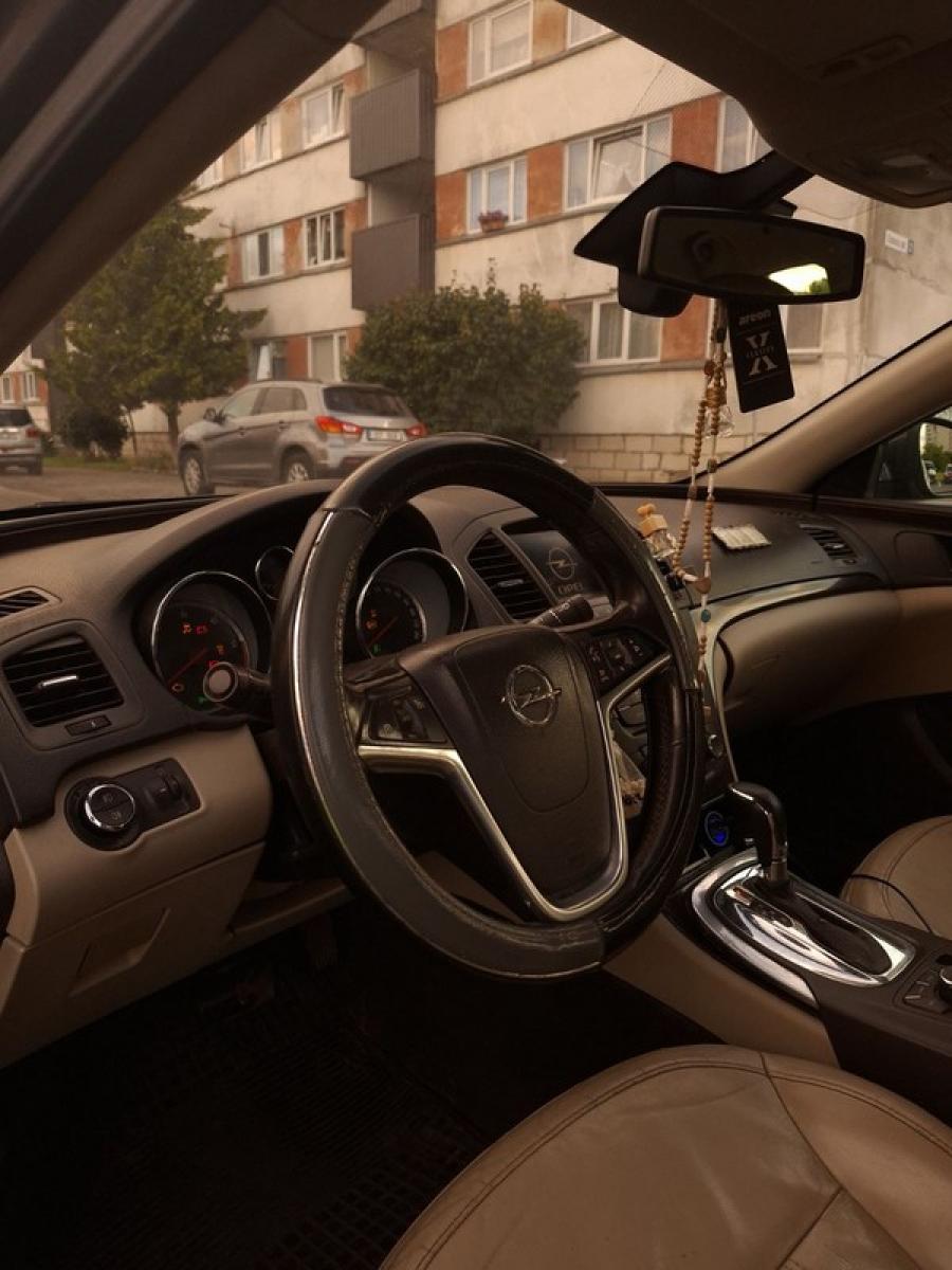 Opel Insignia 2009 Kohtla-Jerve, ar dzinēja tilpumu 0.00 L un nobraukumu 0 tūkst. km par 2800 €, foto 5 vietnē AUTOMOTO.COM.LV