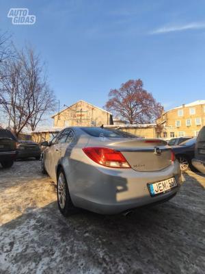 Opel Insignia 2010 in Vilnius, with an engine capacity of 2.00 L and mileage of 246 thousand km for 2500 €, photo 4 on AUTOMOTO.COM.LV