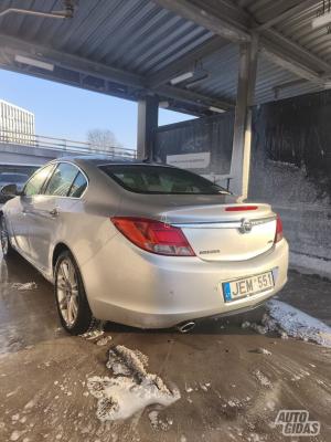 Opel Insignia 2010 in Vilnius, with an engine capacity of 2.00 L and mileage of 246 thousand km for 2500 €, photo 10 on AUTOMOTO.COM.LV