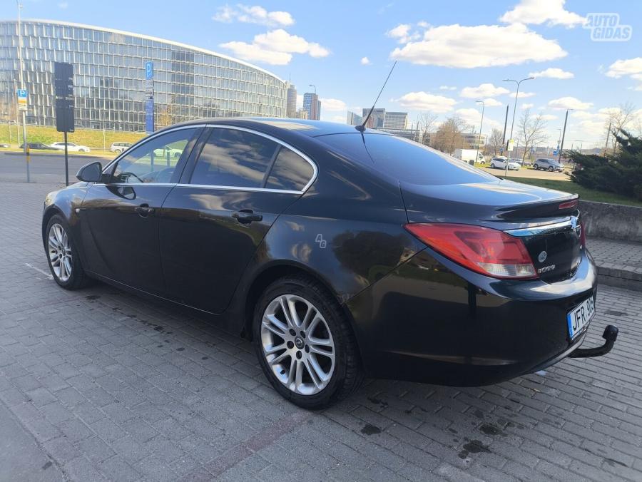 Opel Insignia 2010 Viļņa, ar dzinēja tilpumu 2.00 L un nobraukumu 300 tūkst. km par 1400 €, foto 6 vietnē AUTOMOTO.COM.LV