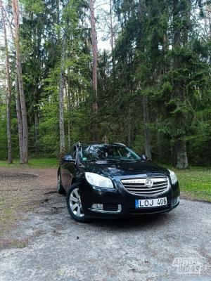 Opel Insignia 2010 in Siauliai, with an engine capacity of 2.00 L and mileage of 329 thousand km for 1700 €, photo  on AUTOMOTO.COM.LV