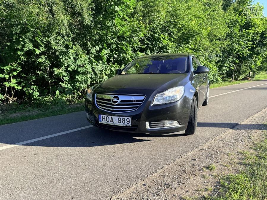 Opel Insignia 2010 in Jonava, with an engine capacity of 2.00 L and mileage of 370 thousand km for 2700 €, photo 1 on AUTOMOTO.COM.LV
