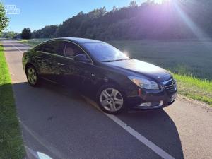 Opel Insignia 2010 in Jonava, with an engine capacity of 2.00 L and mileage of 370 thousand km for 2700 €, photo 5 on AUTOMOTO.COM.LV