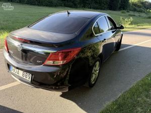 Opel Insignia 2010 in Jonava, with an engine capacity of 2.00 L and mileage of 370 thousand km for 2700 €, photo 7 on AUTOMOTO.COM.LV