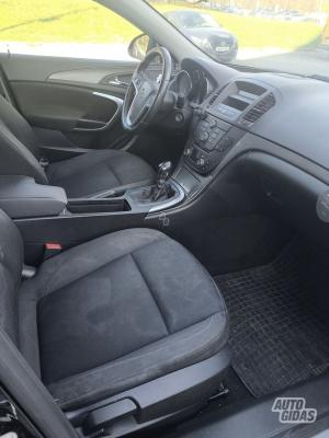Opel Insignia 2010 in Vilnius, with an engine capacity of 2.00 L and mileage of 300 thousand km for 1090 €, photo 12 on AUTOMOTO.COM.LV