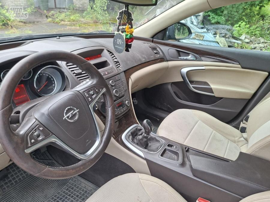 Opel Insignia 2010 Šilutė, ar dzinēja tilpumu 2.00 L un nobraukumu 300 tūkst. km par 950 €, foto 7 vietnē AUTOMOTO.COM.LV