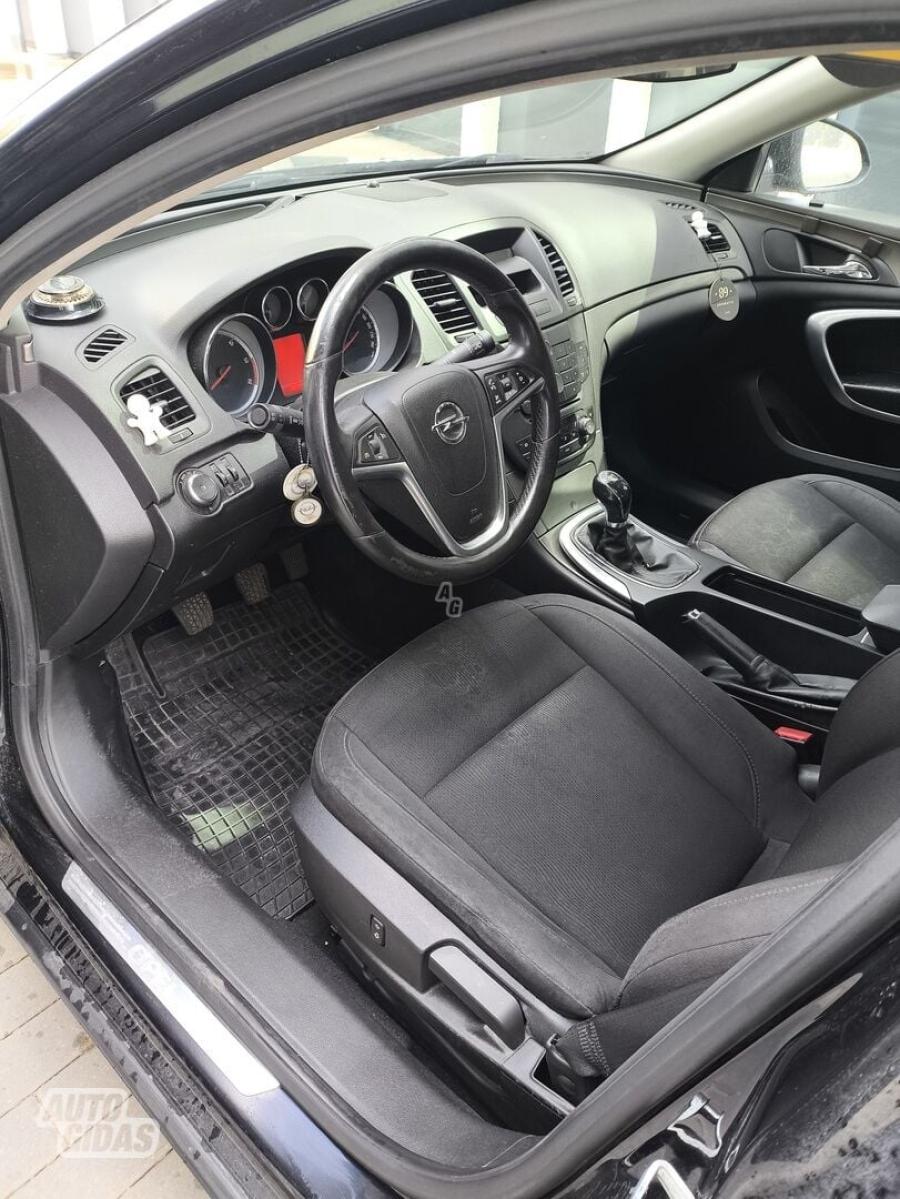 Opel Insignia 2010 Viļņa, ar dzinēja tilpumu 2.00 L un nobraukumu 300 tūkst. km par 1050 €, foto 12 vietnē AUTOMOTO.COM.LV