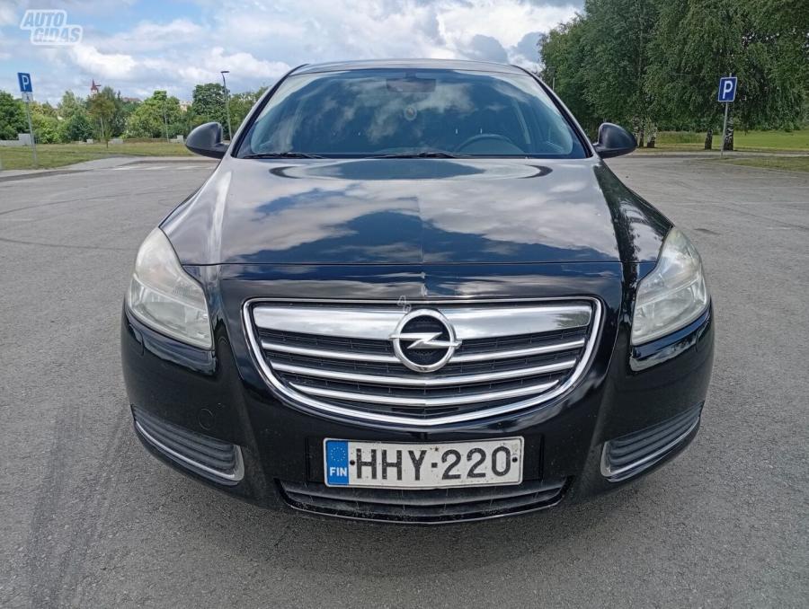 Opel Insignia 2010 in Vilnius, with an engine capacity of 2.00 L and mileage of 319 thousand km for 2900 €, photo 3 on AUTOMOTO.COM.LV