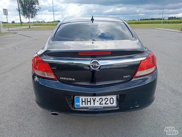 Opel Insignia 2010 in Vilnius, with an engine capacity of 2.00 L and mileage of 319 thousand km for 2900 €, photo 6 on AUTOMOTO.COM.LV