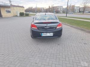 Opel Insignia 2011 in Alytus, with an engine capacity of 2.00 L and mileage of 270 thousand km for 2500 €, photo 6 on AUTOMOTO.COM.LV