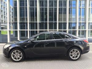 Opel Insignia 2011 in Vilnius, with an engine capacity of 2.00 L and mileage of 300 thousand km for 1050 €, photo 5 on AUTOMOTO.COM.LV