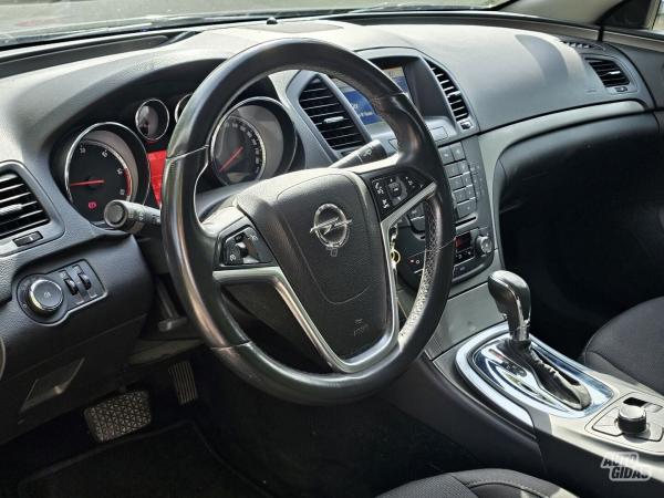 Opel Insignia 2011 Ariogala, ar dzinēja tilpumu 2.00 L un nobraukumu 220 tūkst. km par 4000 €, foto 9 vietnē AUTOMOTO.COM.LV