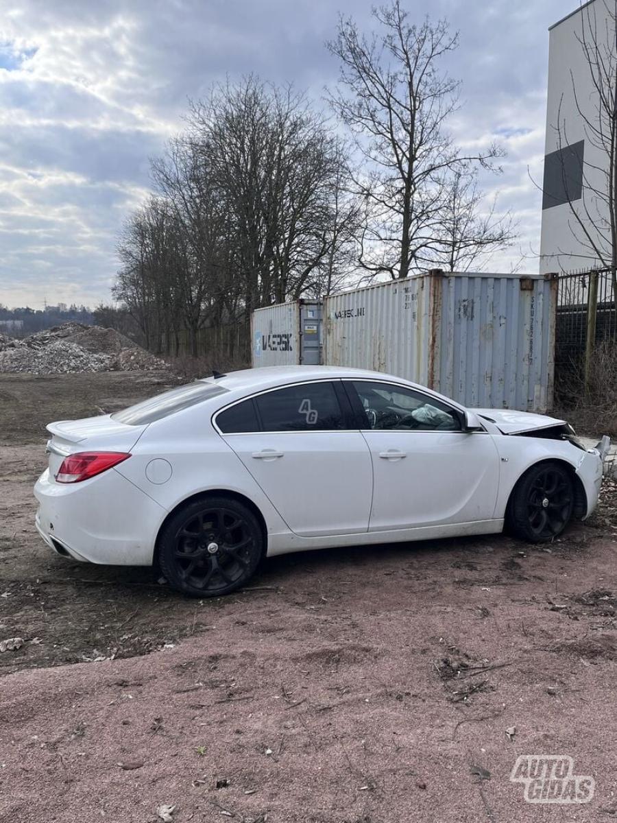 Opel Insignia 2012 Kauņa, ar dzinēja tilpumu 2.80 L un nobraukumu 180 tūkst. km par 2700 €, foto 1 vietnē AUTOMOTO.COM.LV