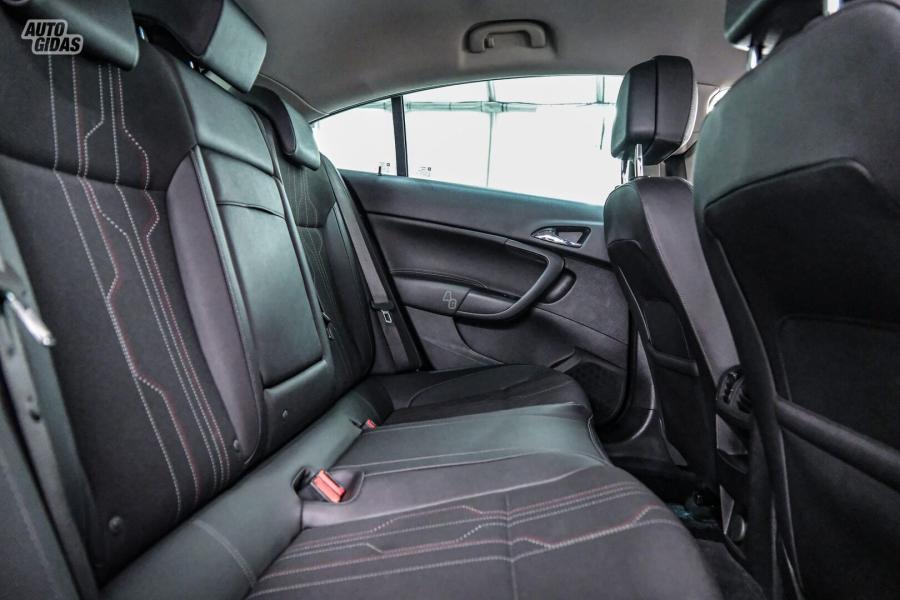 Opel Insignia 2012 in Kaunas, with an engine capacity of 2.00 L and mileage of 245 thousand km for 5490 €, photo 11 on AUTOMOTO.COM.LV