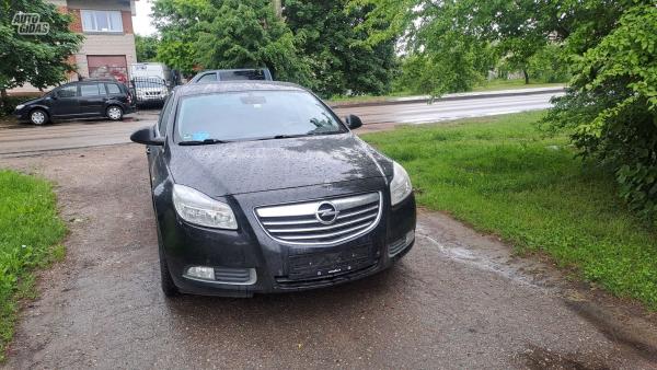 Opel Insignia 2013 Viļņa, ar dzinēja tilpumu 2.00 L un nobraukumu 284 tūkst. km par 4450 €, foto 2 vietnē AUTOMOTO.COM.LV