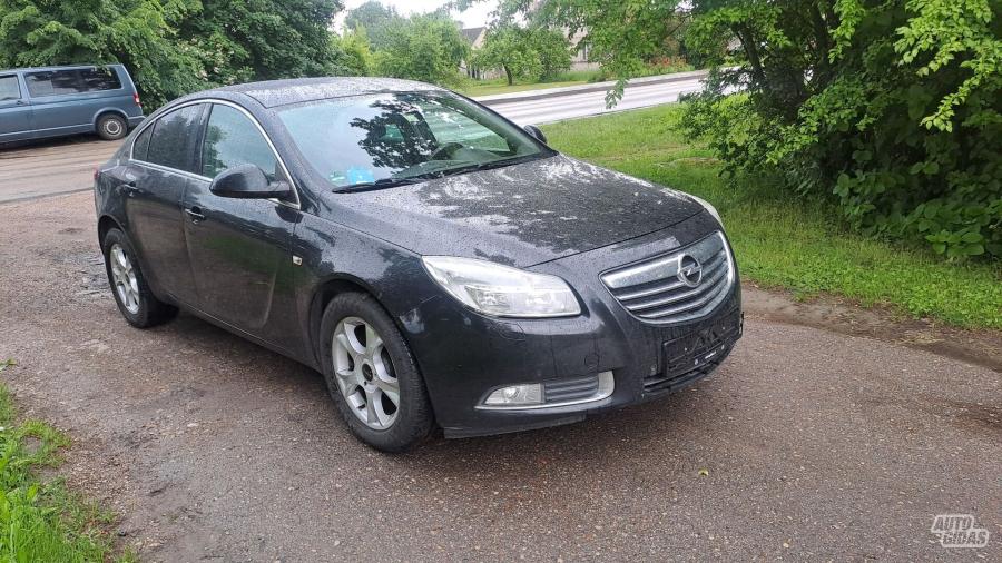 Opel Insignia 2013 in Vilnius, with an engine capacity of 2.00 L and mileage of 284 thousand km for 4450 €, photo 11 on AUTOMOTO.COM.LV