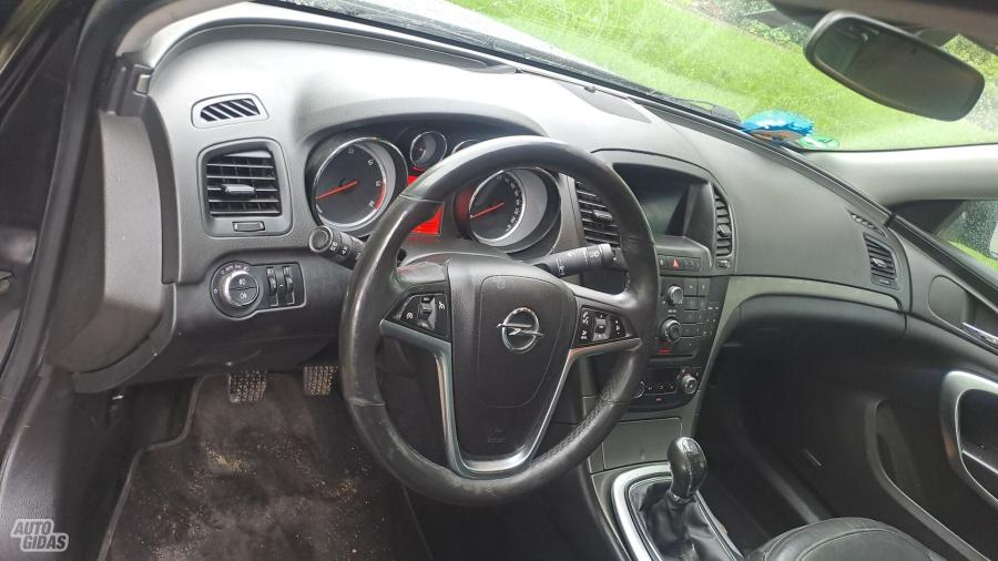 Opel Insignia 2013 in Vilnius, with an engine capacity of 2.00 L and mileage of 284 thousand km for 4450 €, photo 26 on AUTOMOTO.COM.LV