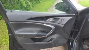 Opel Insignia 2013 in Vilnius, with an engine capacity of 2.00 L and mileage of 284 thousand km for 4450 €, photo 27 on AUTOMOTO.COM.LV