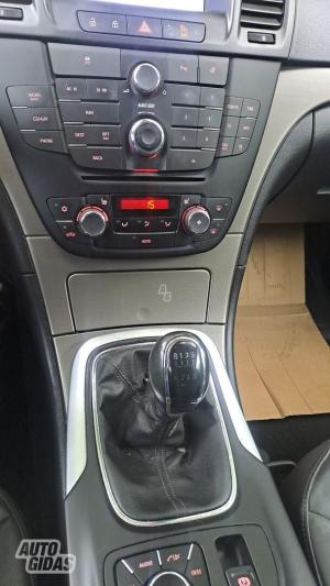 Opel Insignia 2013 in Vilnius, with an engine capacity of 2.00 L and mileage of 284 thousand km for 4450 €, photo 28 on AUTOMOTO.COM.LV