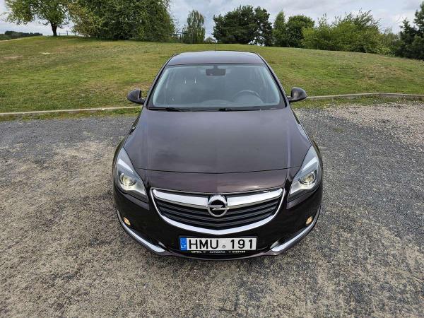 Opel Insignia 2014 in Vilnius, with an engine capacity of 1.96 L and mileage of 150 thousand km for 5949 €, photo 6 on AUTOMOTO.COM.LV