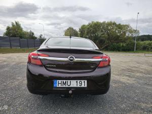 Opel Insignia 2014 in Vilnius, with an engine capacity of 1.96 L and mileage of 150 thousand km for 5949 €, photo 8 on AUTOMOTO.COM.LV