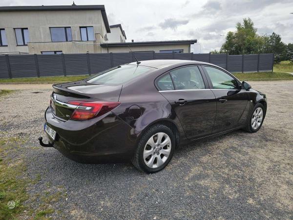 Opel Insignia 2014 in Vilnius, with an engine capacity of 1.96 L and mileage of 150 thousand km for 5949 €, photo 11 on AUTOMOTO.COM.LV