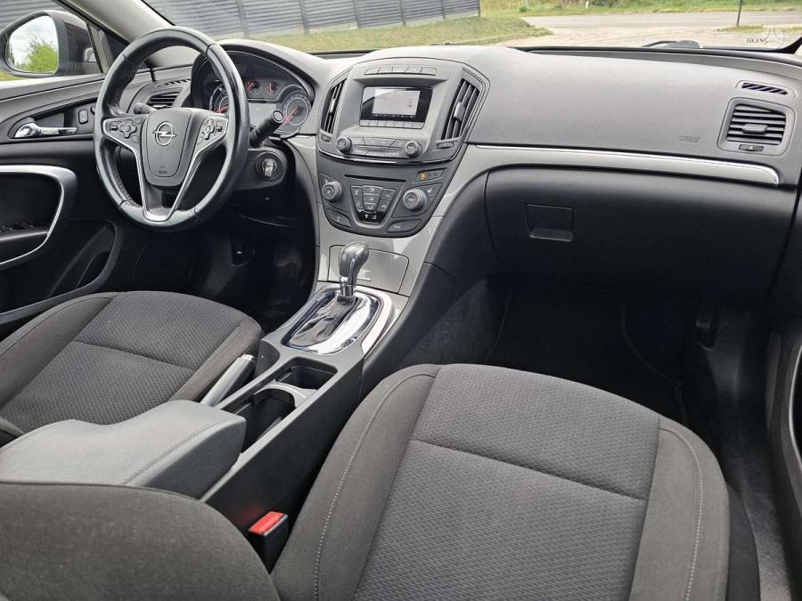 Opel Insignia 2014 in Vilnius, with an engine capacity of 1.96 L and mileage of 150 thousand km for 5949 €, photo 22 on AUTOMOTO.COM.LV