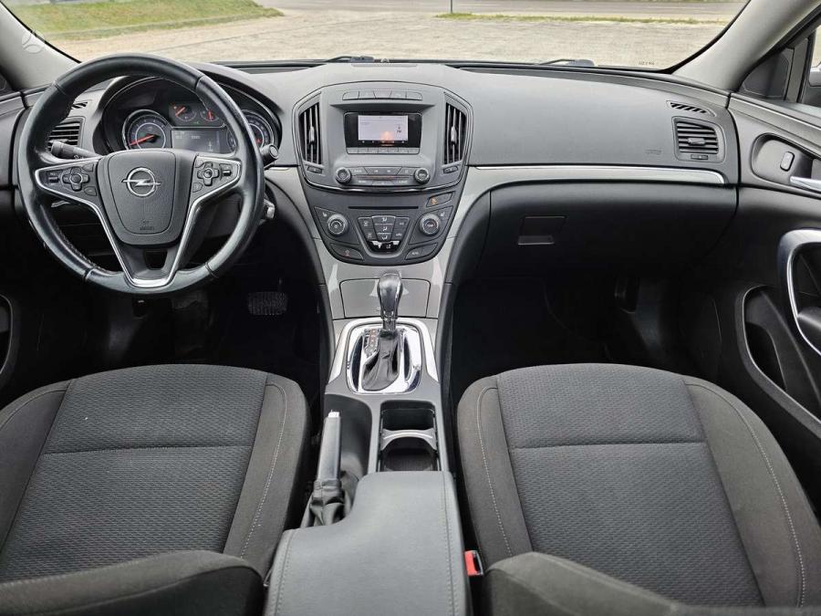 Opel Insignia 2014 in Vilnius, with an engine capacity of 1.96 L and mileage of 150 thousand km for 5949 €, photo 23 on AUTOMOTO.COM.LV