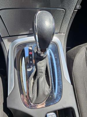Opel Insignia 2014 in Vilnius, with an engine capacity of 1.96 L and mileage of 150 thousand km for 5949 €, photo 31 on AUTOMOTO.COM.LV