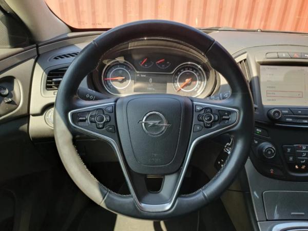 Opel Insignia 2015 Rīga, ar dzinēja tilpumu 2.00 L un nobraukumu 255 tūkst. km par 7950 €, foto 4 vietnē AUTOMOTO.COM.LV