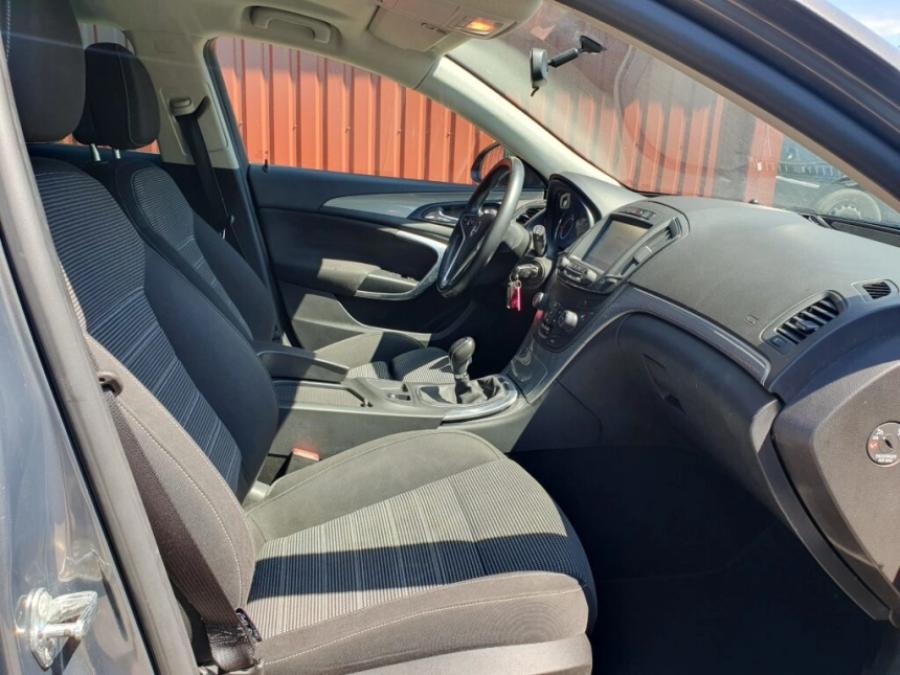 Opel Insignia 2015 Rīga, ar dzinēja tilpumu 2.00 L un nobraukumu 255 tūkst. km par 7950 €, foto 7 vietnē AUTOMOTO.COM.LV