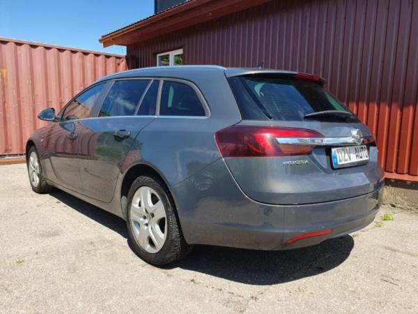 Opel Insignia 2015 in Riga, with an engine capacity of 2.00 L and mileage of 255 thousand km for 7950 €, photo 8 on AUTOMOTO.COM.LV